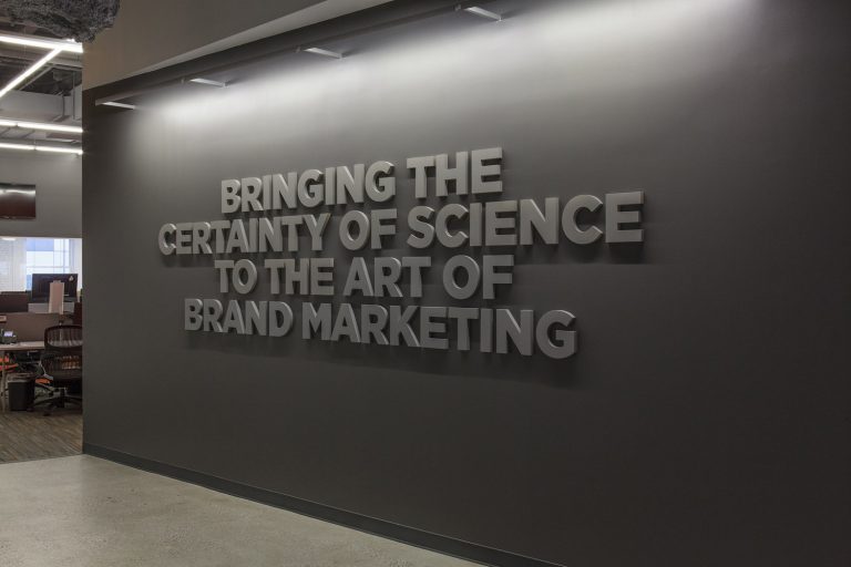 26 inspiring walls with corporate messaging—that look anything but ...